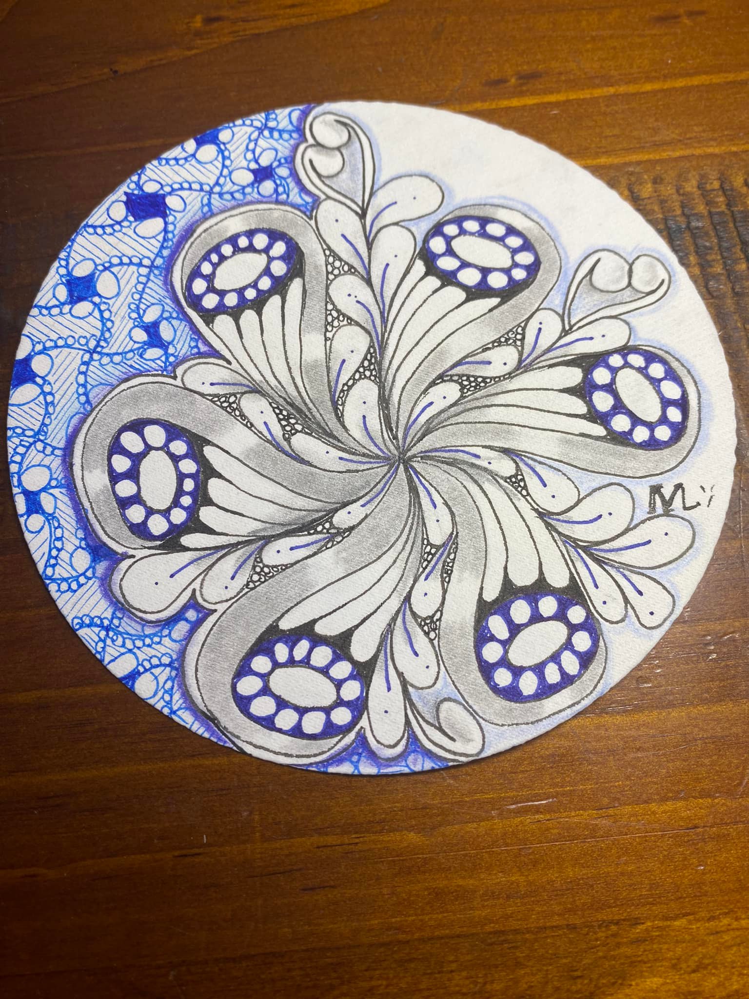 vanessa – Tangle Addicts