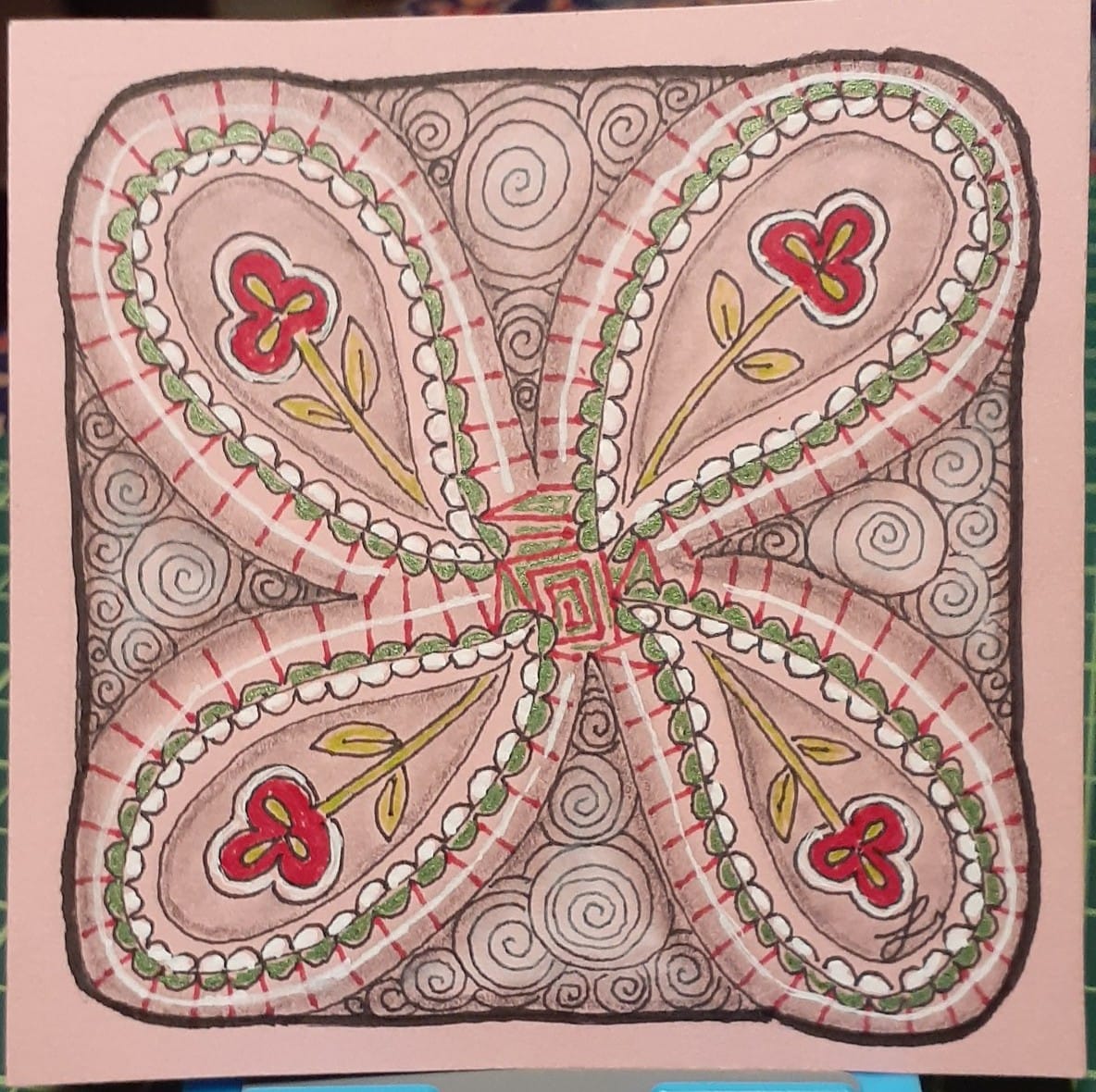 Hanu Luv & D’Gown | Zentangle® Tangle Time Recap – Tangle Addicts