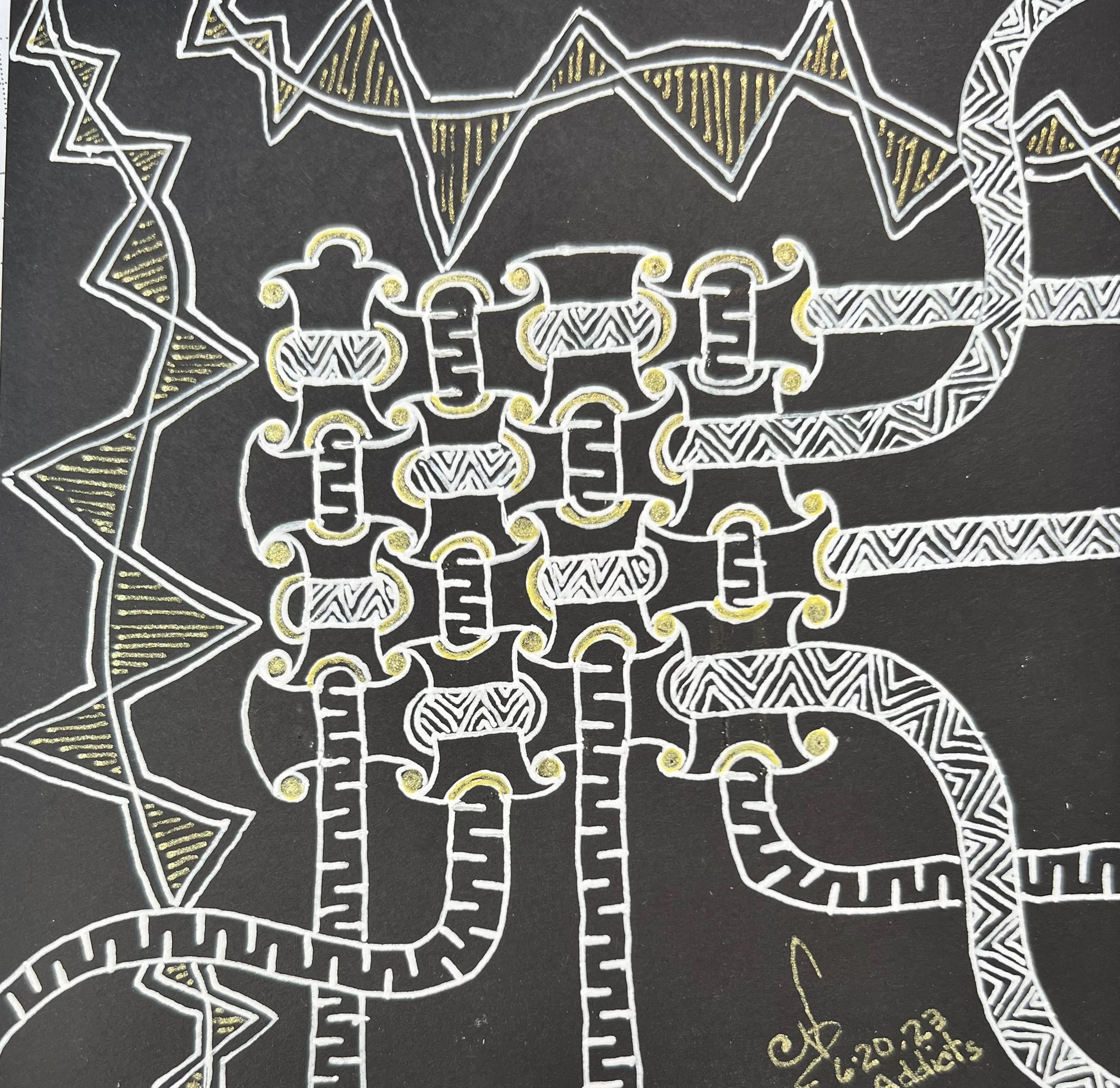 Tied Huggins | ‘Tough’ Tangle Tuesday Recap – Tangle Addicts